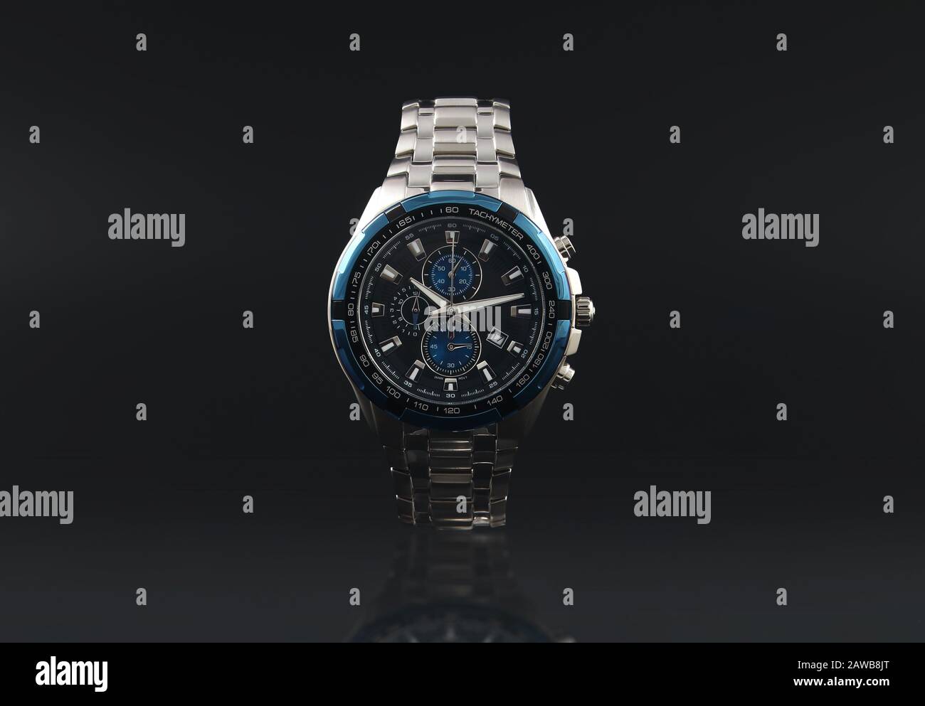 Black mens watch hi-res stock photography and images - Alamy