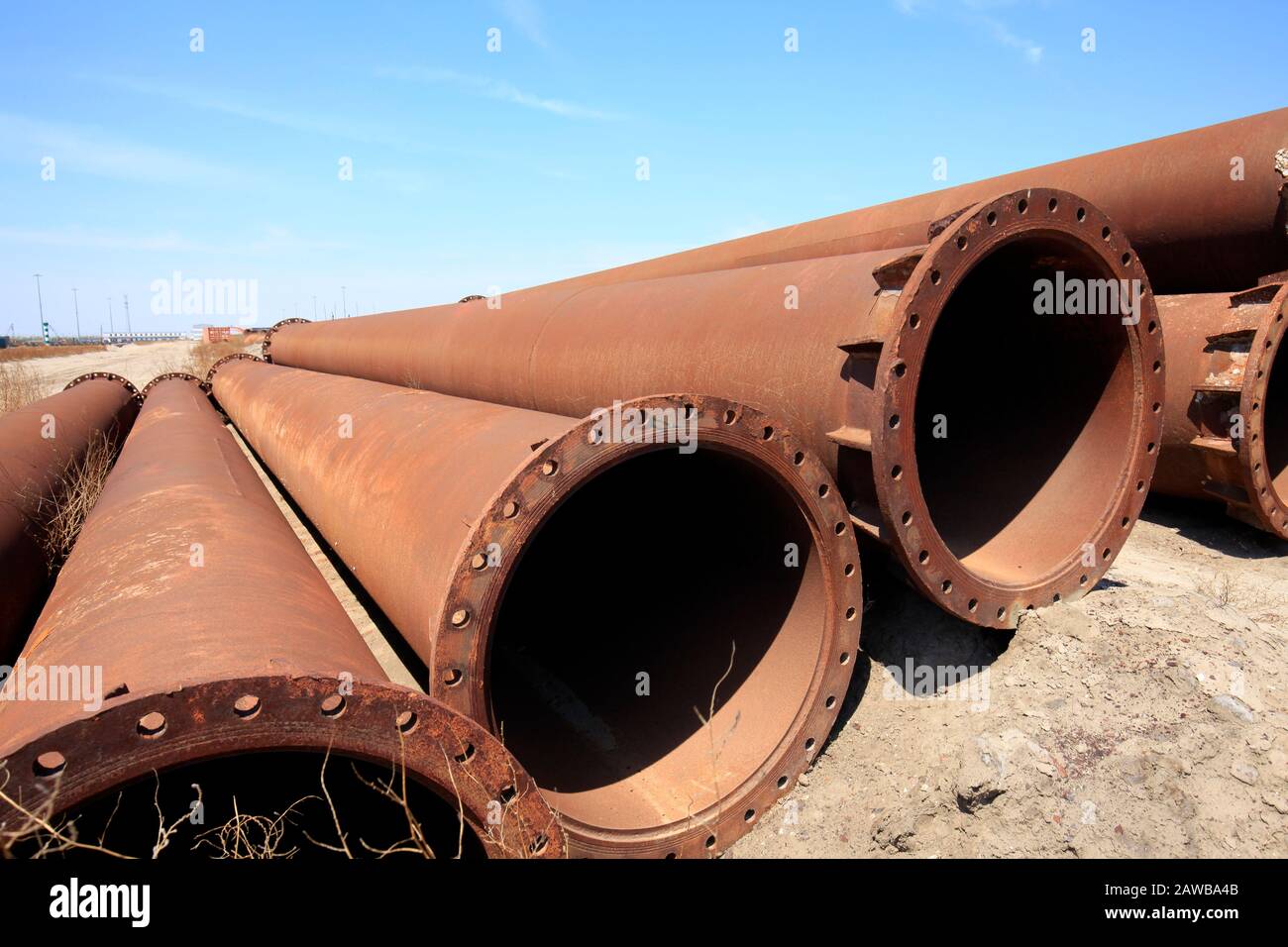 The rusty iron pipe Stock Photo - Alamy