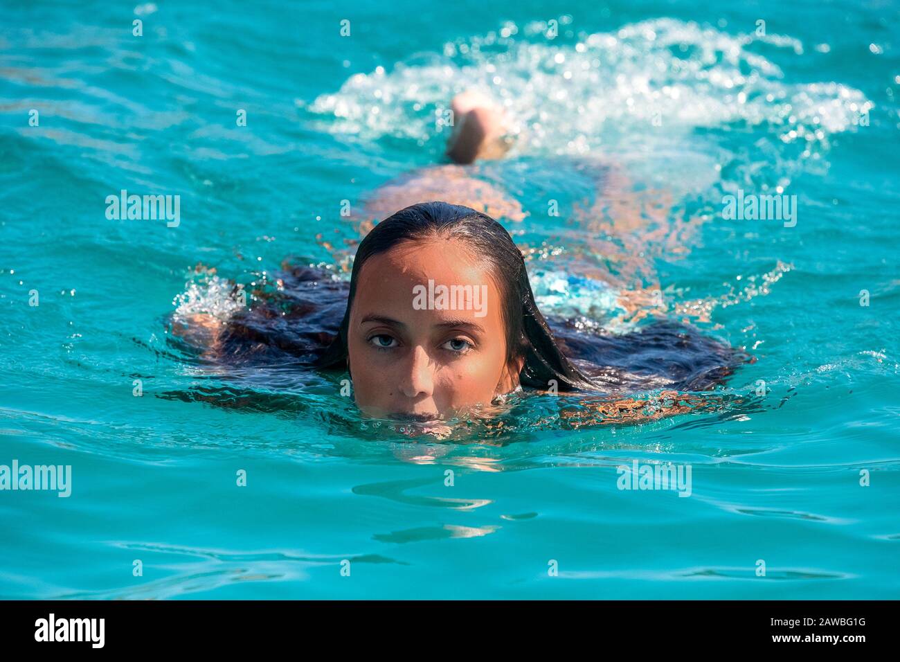 Latina swimming hi-res stock photography and images - Alamy
