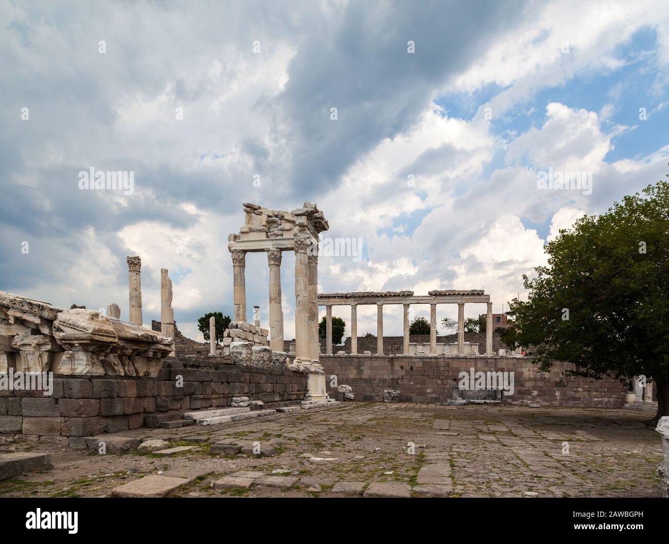 Acropolis of Pergamum, Old Greek columns in Bergama, Izmir, Turkey ...