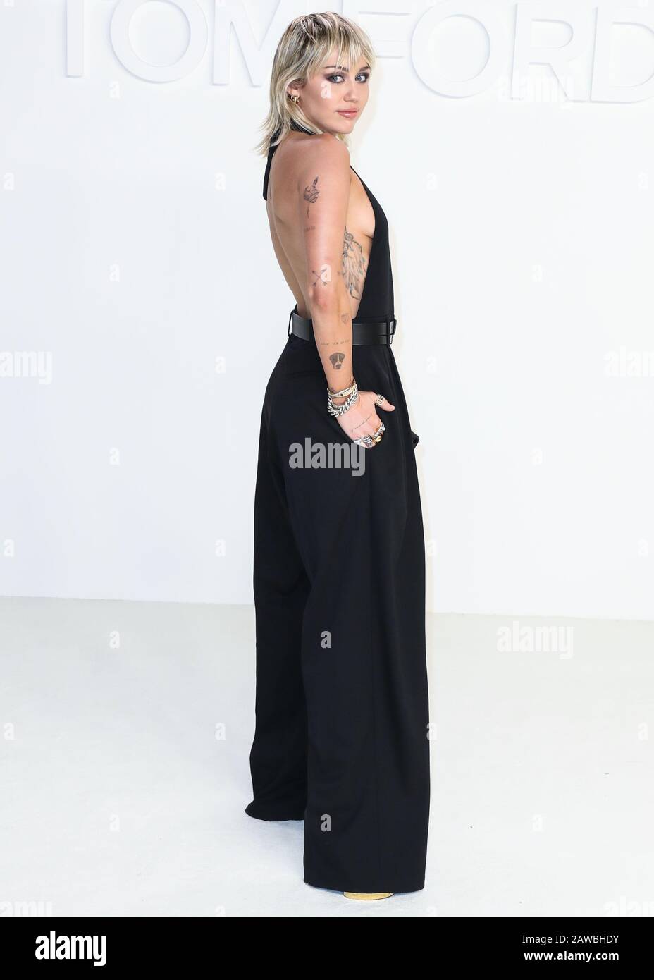 HOLLYWOOD, LOS ANGELES, CALIFORNIA, USA - FEBRUARY 07: Miley Cyrus ...