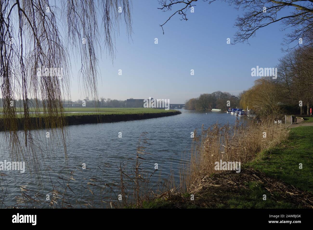 river ouse just south of huntingdon town centre, cambridgeshire ...