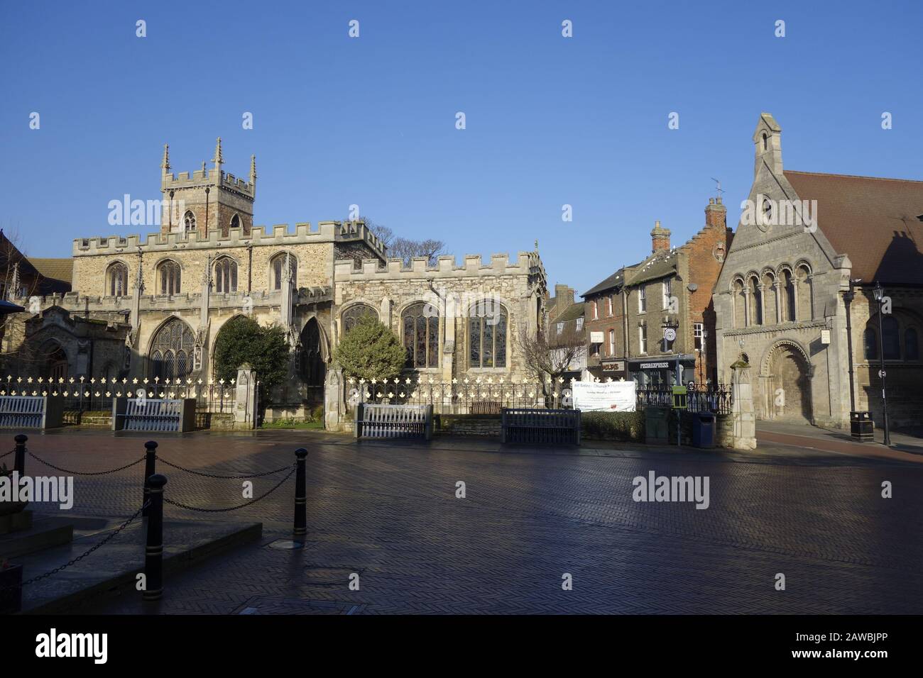 all saints church in the town square, huntingdon town centre ...