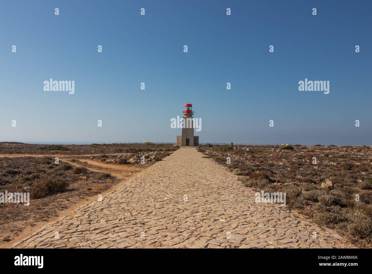 Cape st vincent cliffs sagres hi-res stock photography and images - Alamy