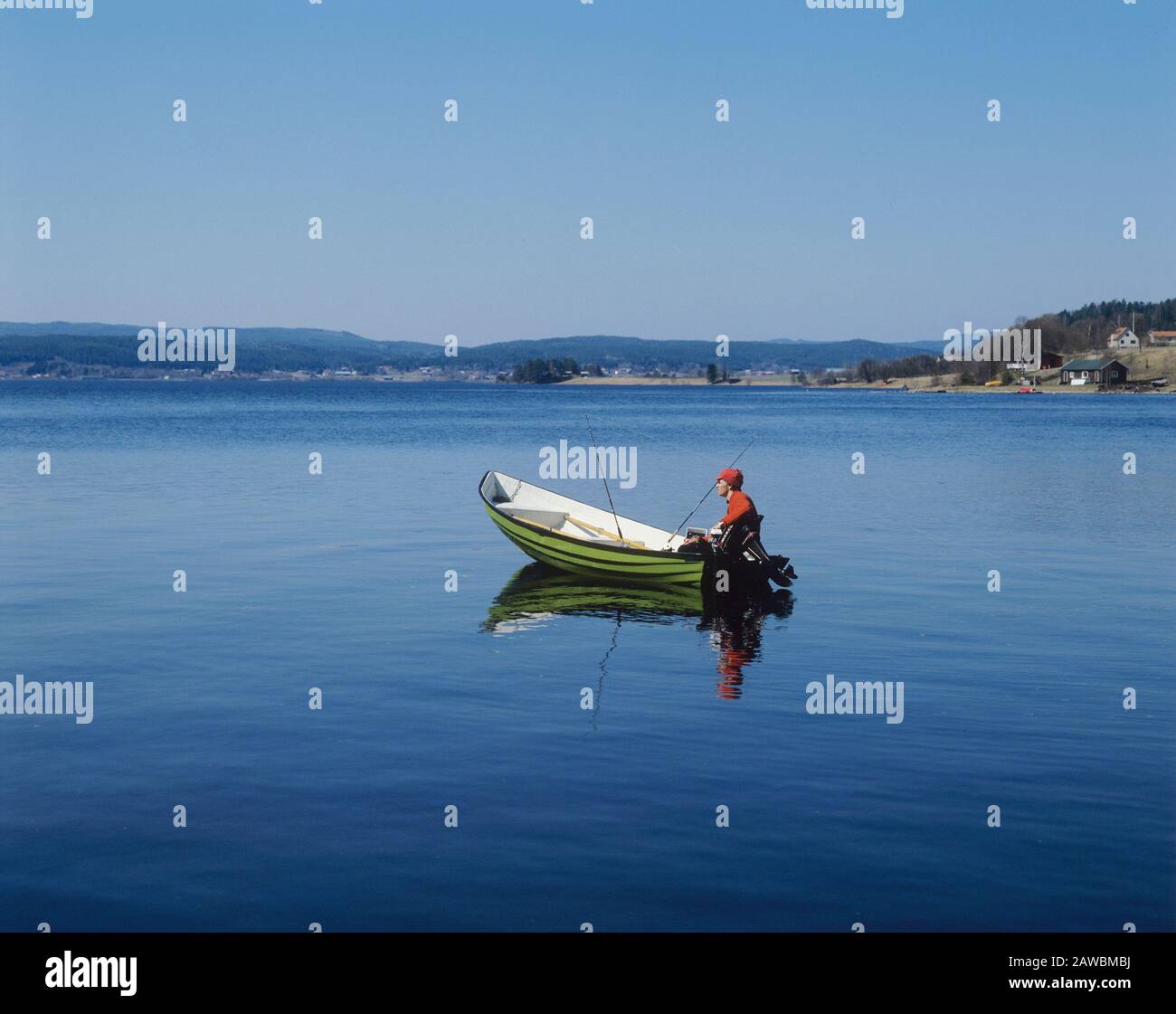 Recreational boat fishing hi-res stock photography and images - Alamy