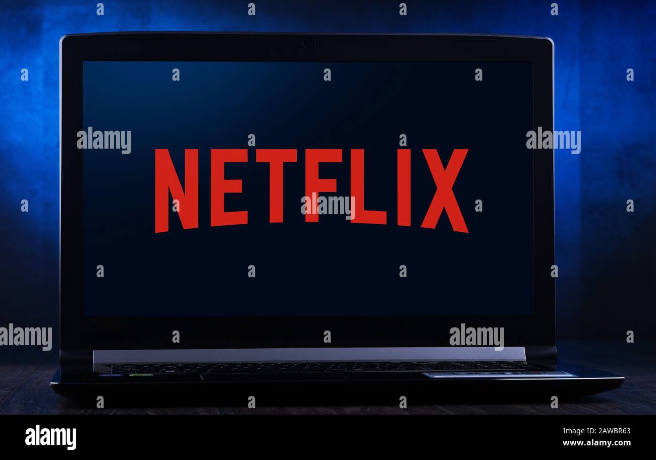 Netflix streaming computer hi-res stock photography and images - Alamy