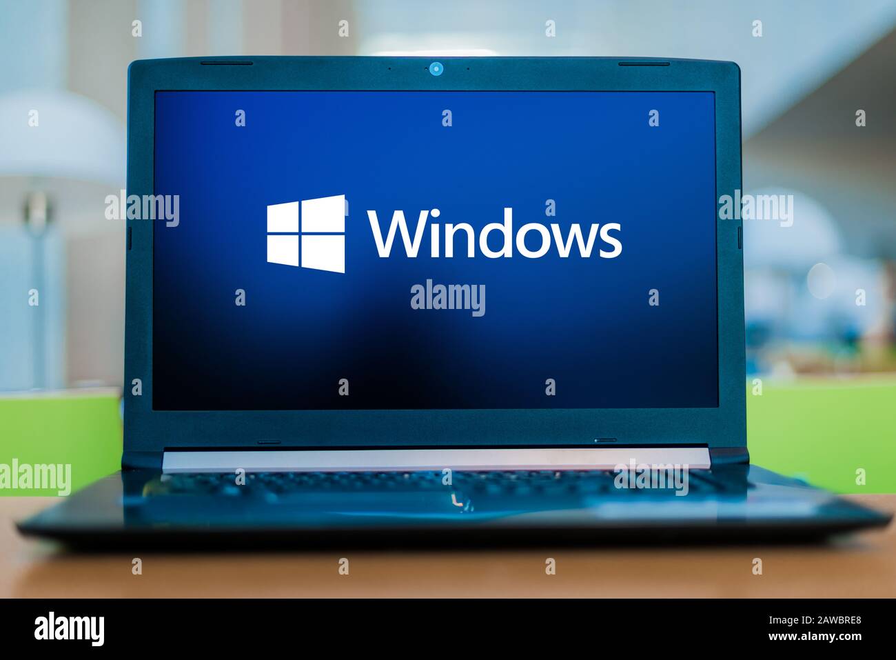Windows 11 logo hi-res stock photography and images - Alamy