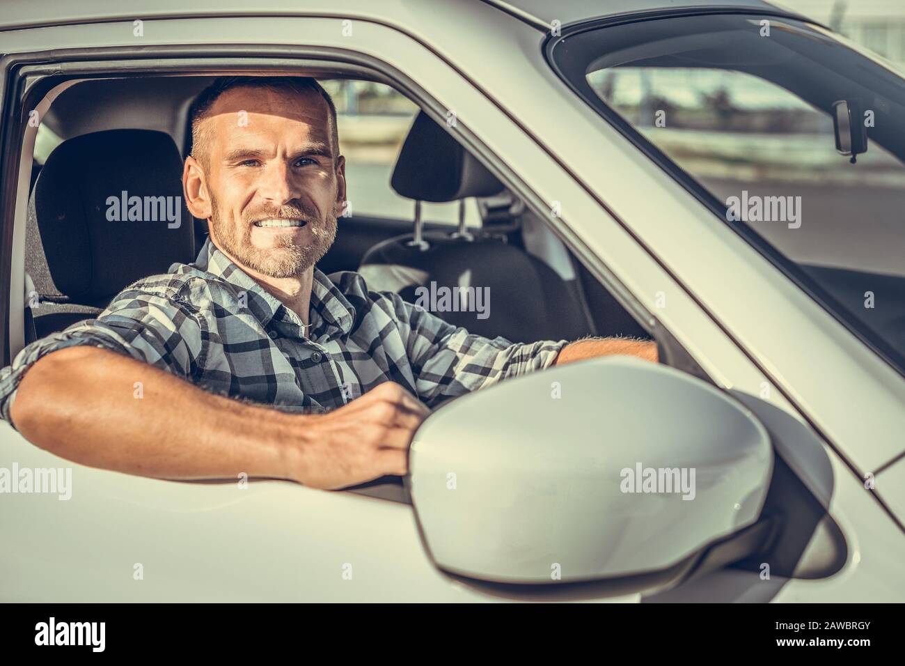 White people carrier car hi-res stock photography and images - Alamy