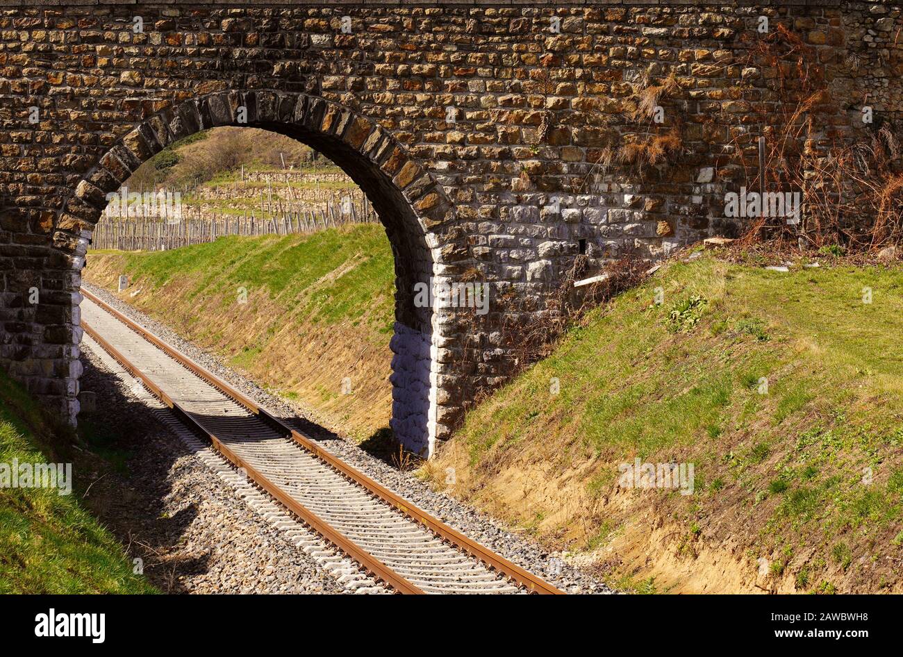 Railroad structure hi-res stock photography and images - Alamy