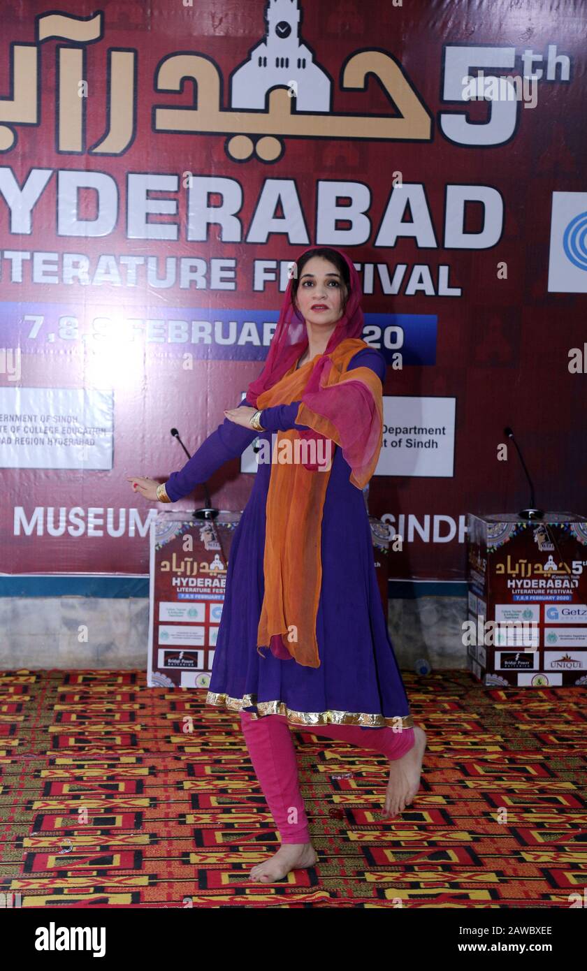 Hyderabad, Pakistan. 07th Feb, 2020. Classical dancer women is ...