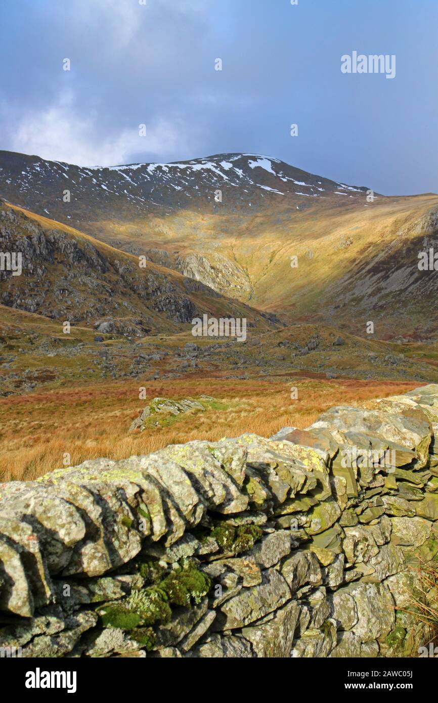 Carneddau mountain range and views of Carnedd Llewellyn Stock Photo - Alamy