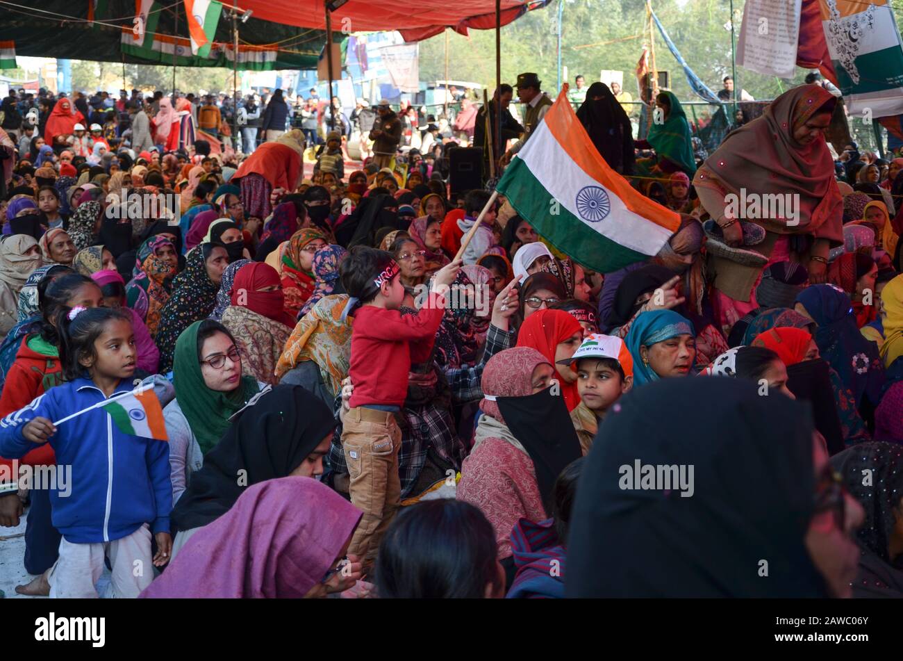 New Delhi, INDIA. January 25, 2020. Women Protest at Shaheen Bagh ...