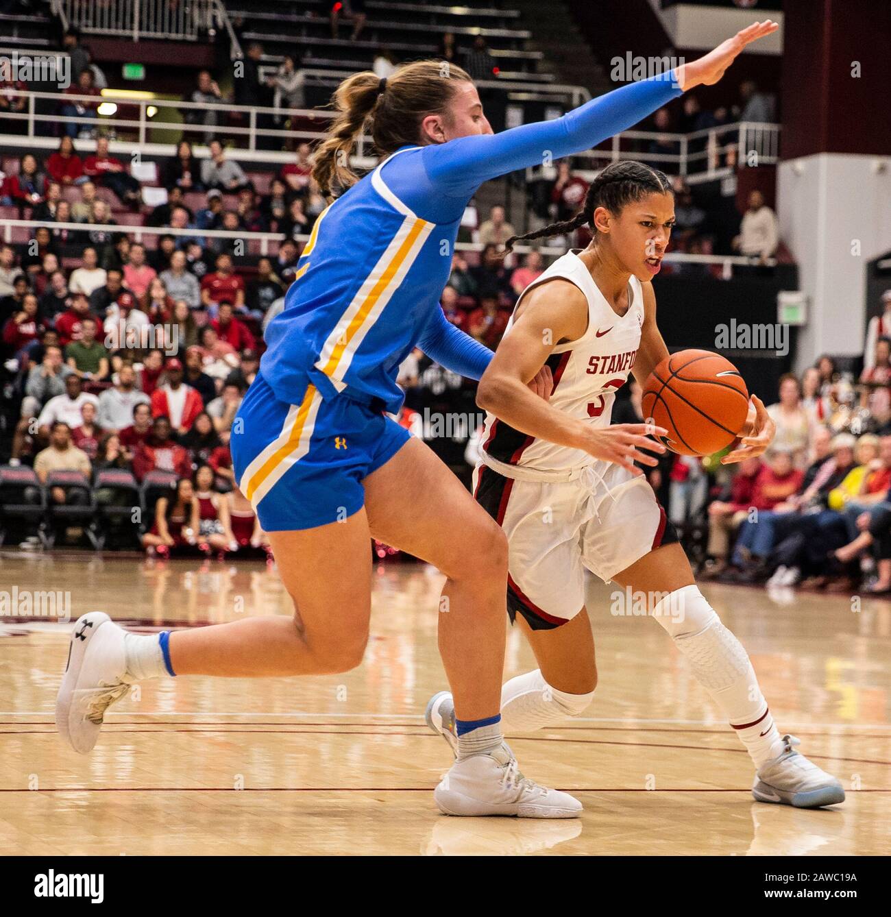 Stanford, CA, USA. 07th Feb, 2020. A. Stanford Cardinal guard Anna ...