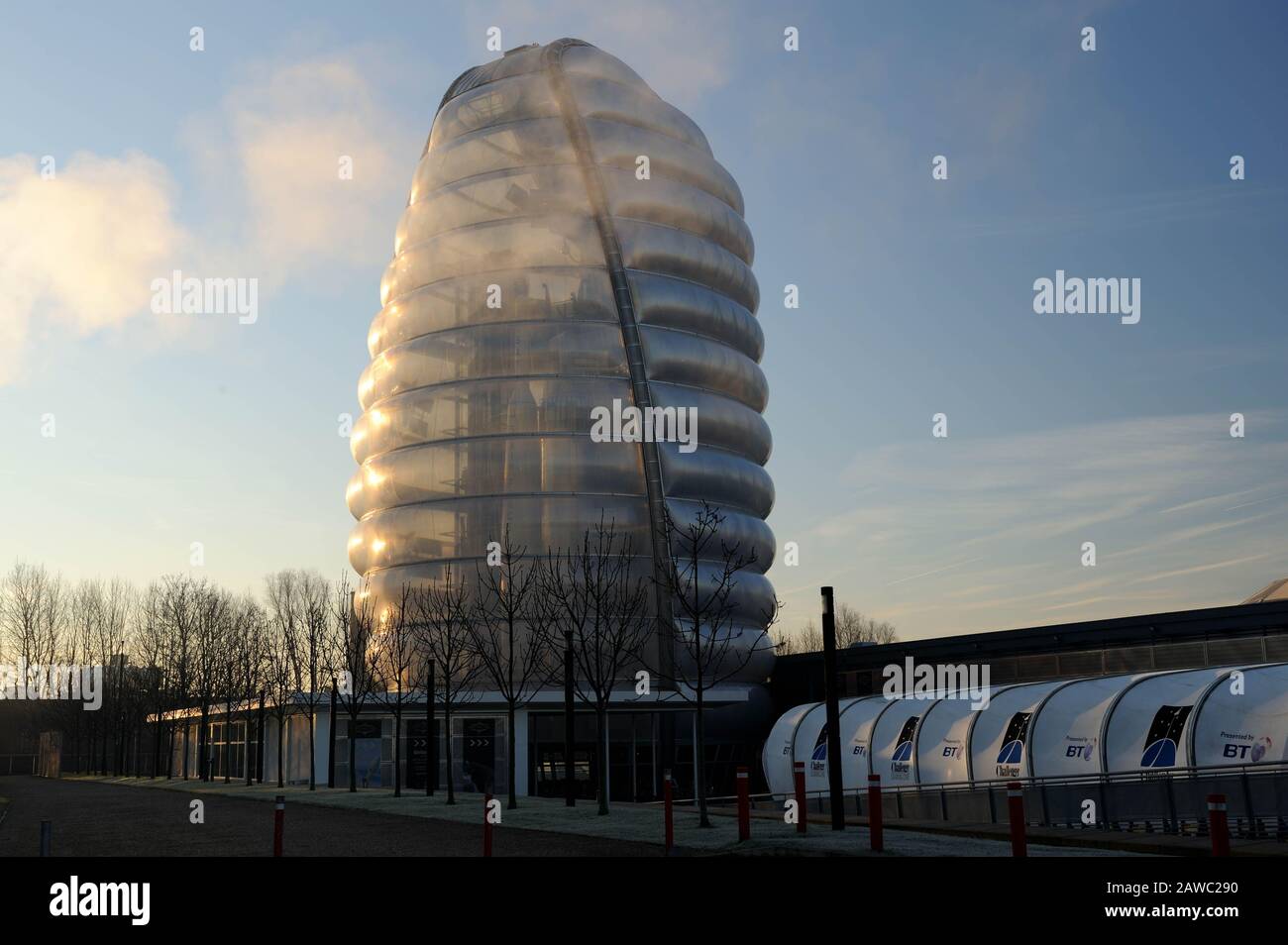 National space centre leicestershire hi-res stock photography and ...