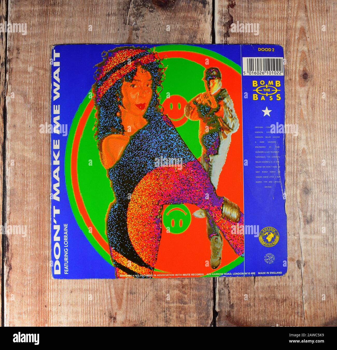 Dont bomb hi-res stock photography and images - Alamy