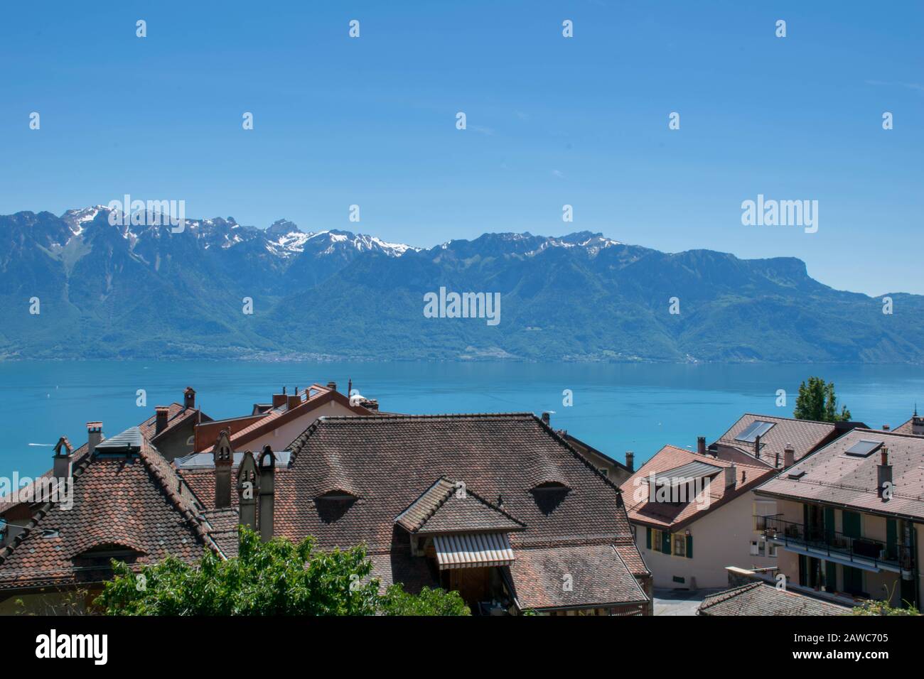 Geneva roofs hi-res stock photography and images - Alamy