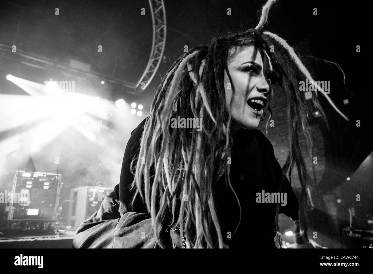 Lena scissorhands Black and White Stock Photos & Images - Alamy