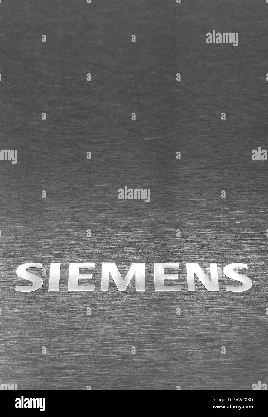 Siemens logotype hi-res stock photography and images - Alamy
