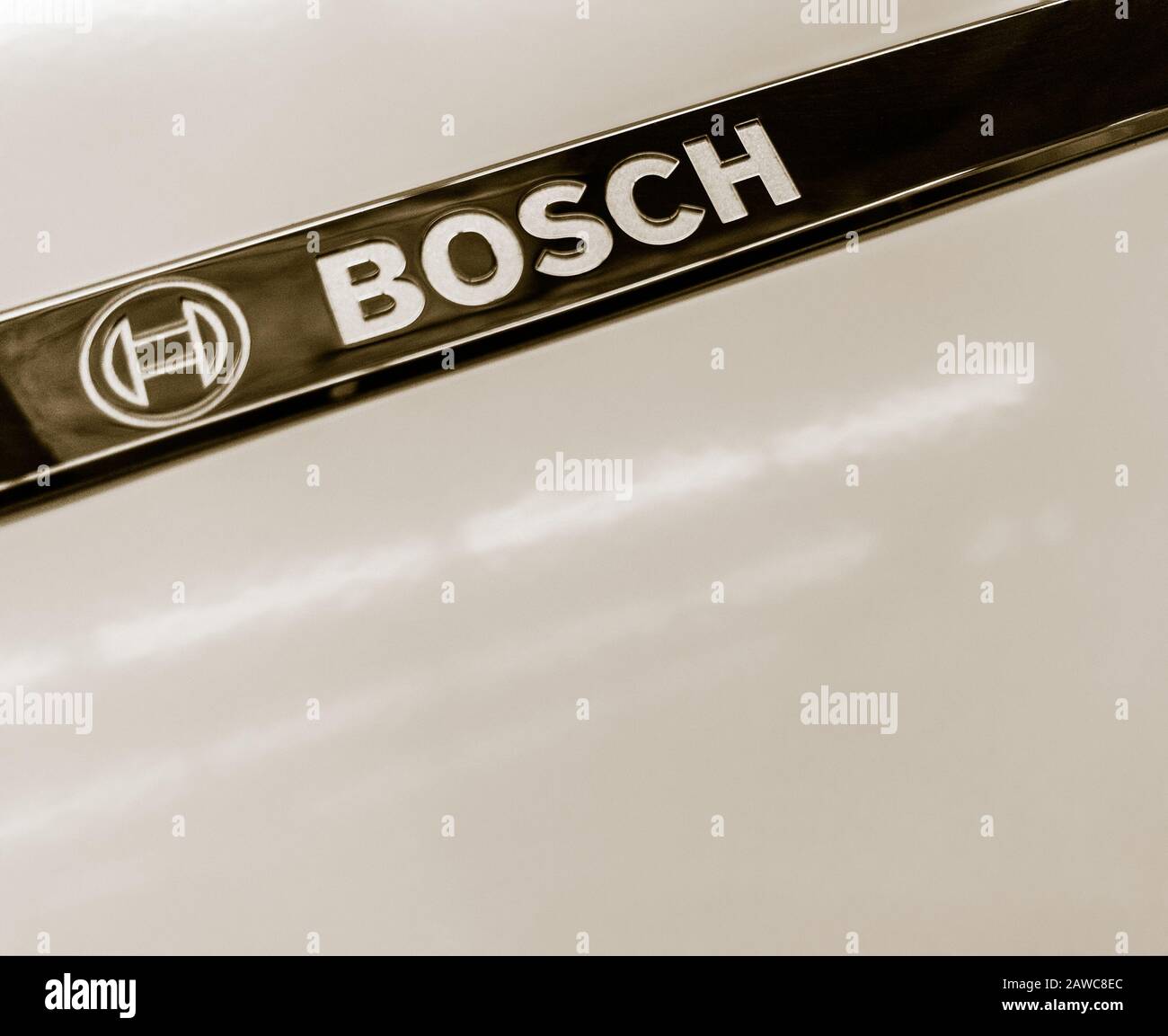 Bosh logo hi-res stock photography and images - Alamy