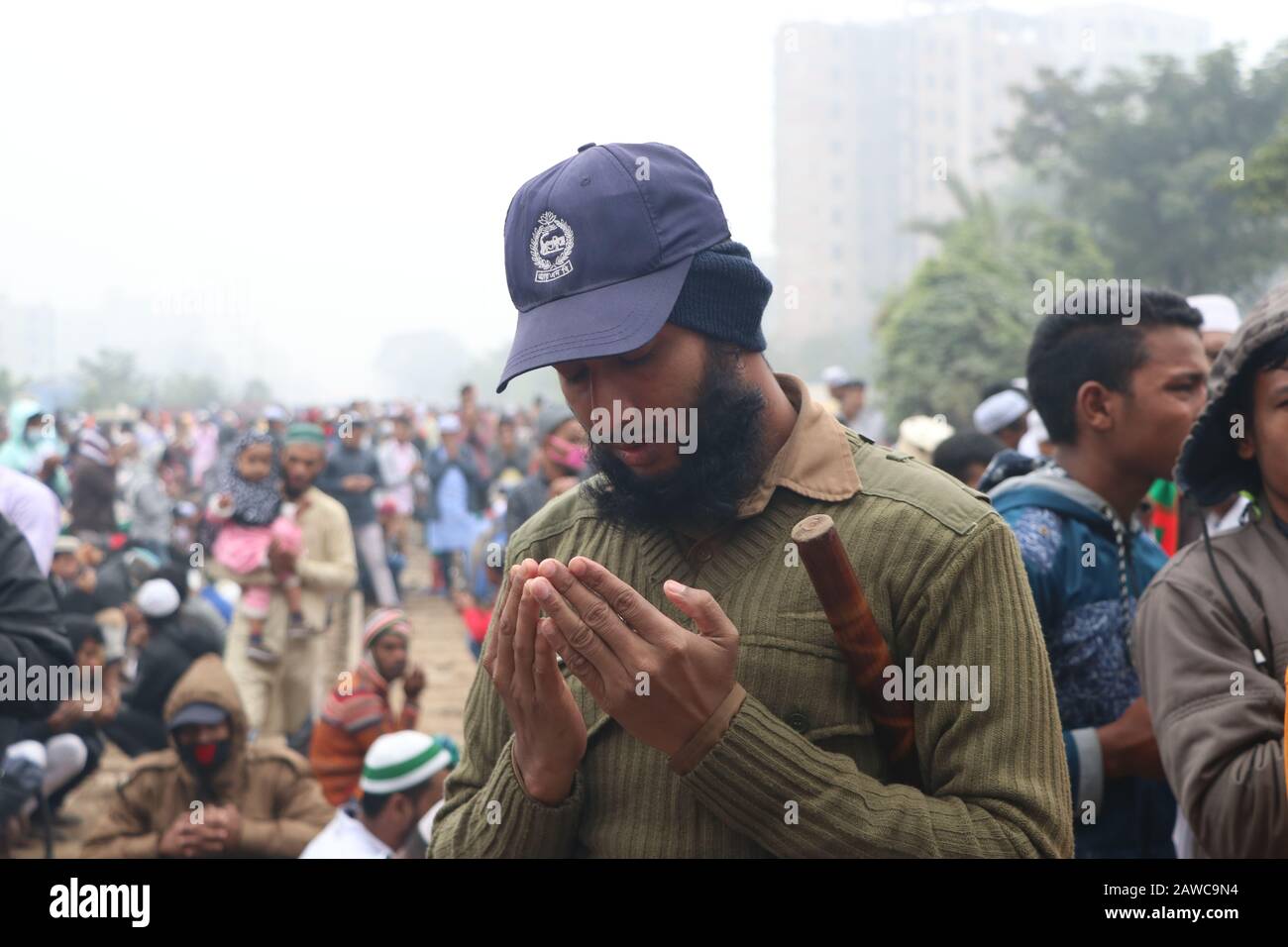 Documentdocumentray hi-res stock photography and images - Alamy