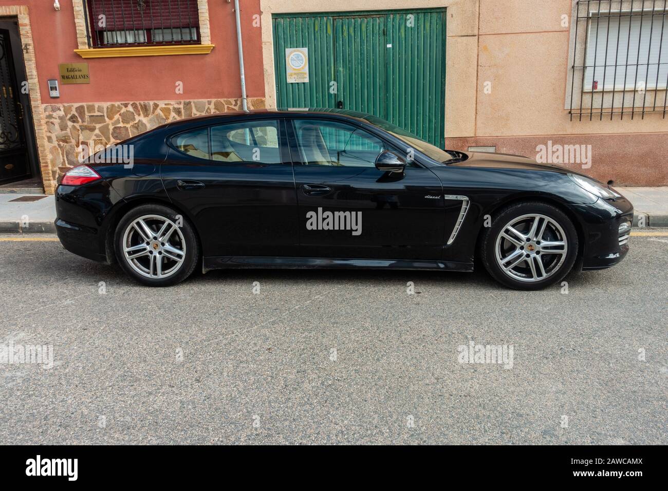 Porsche diesel car Stock Photo - Alamy