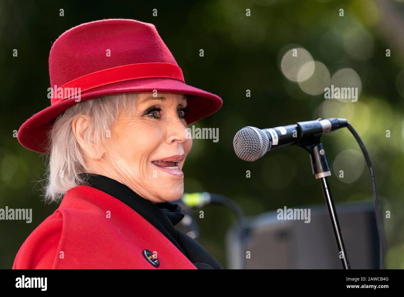 Actress and activist Jane Fonda speaks during a Fire Drill Friday's ...