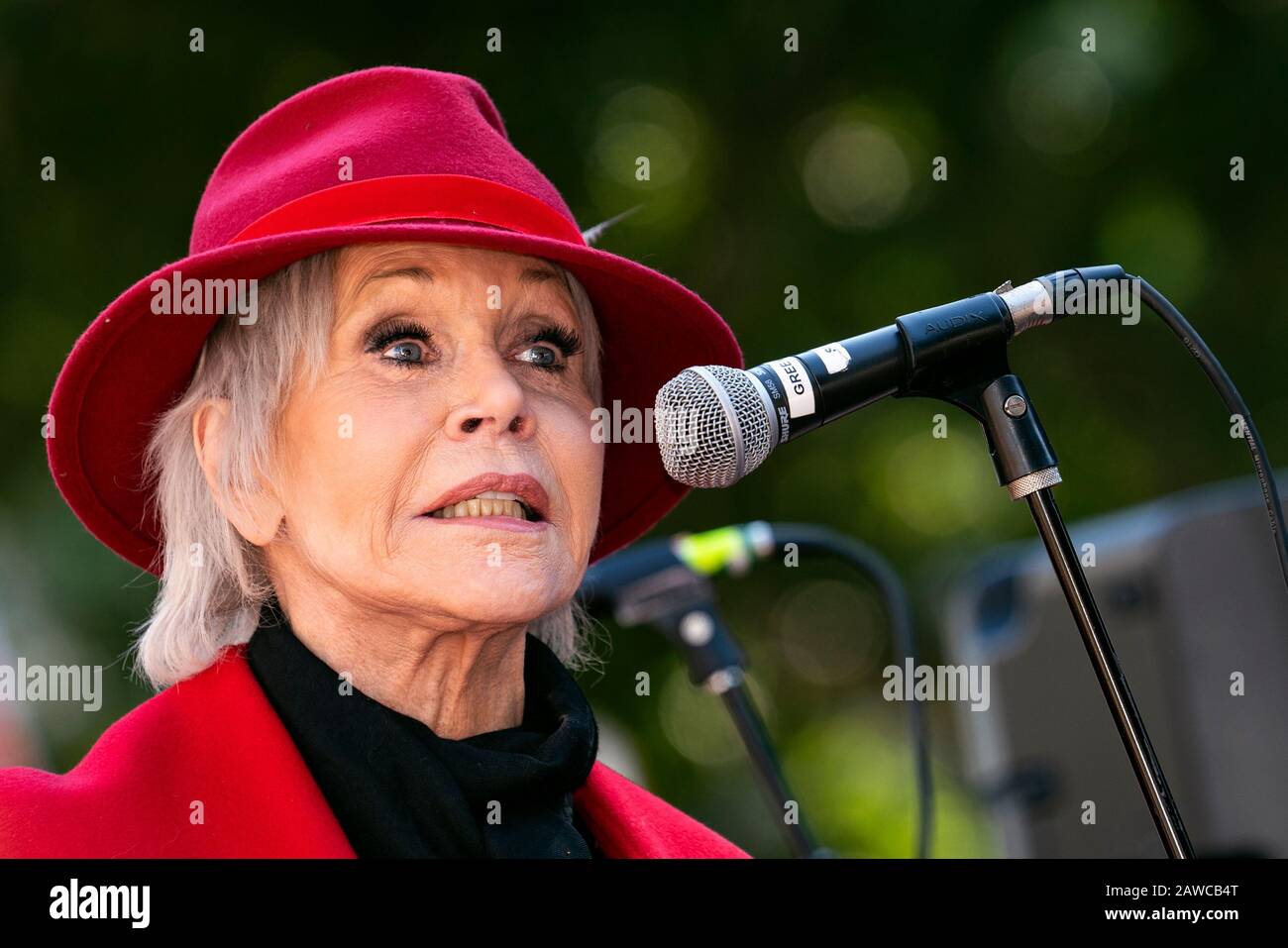 Actress and activist Jane Fonda speaks during a Fire Drill Friday's ...
