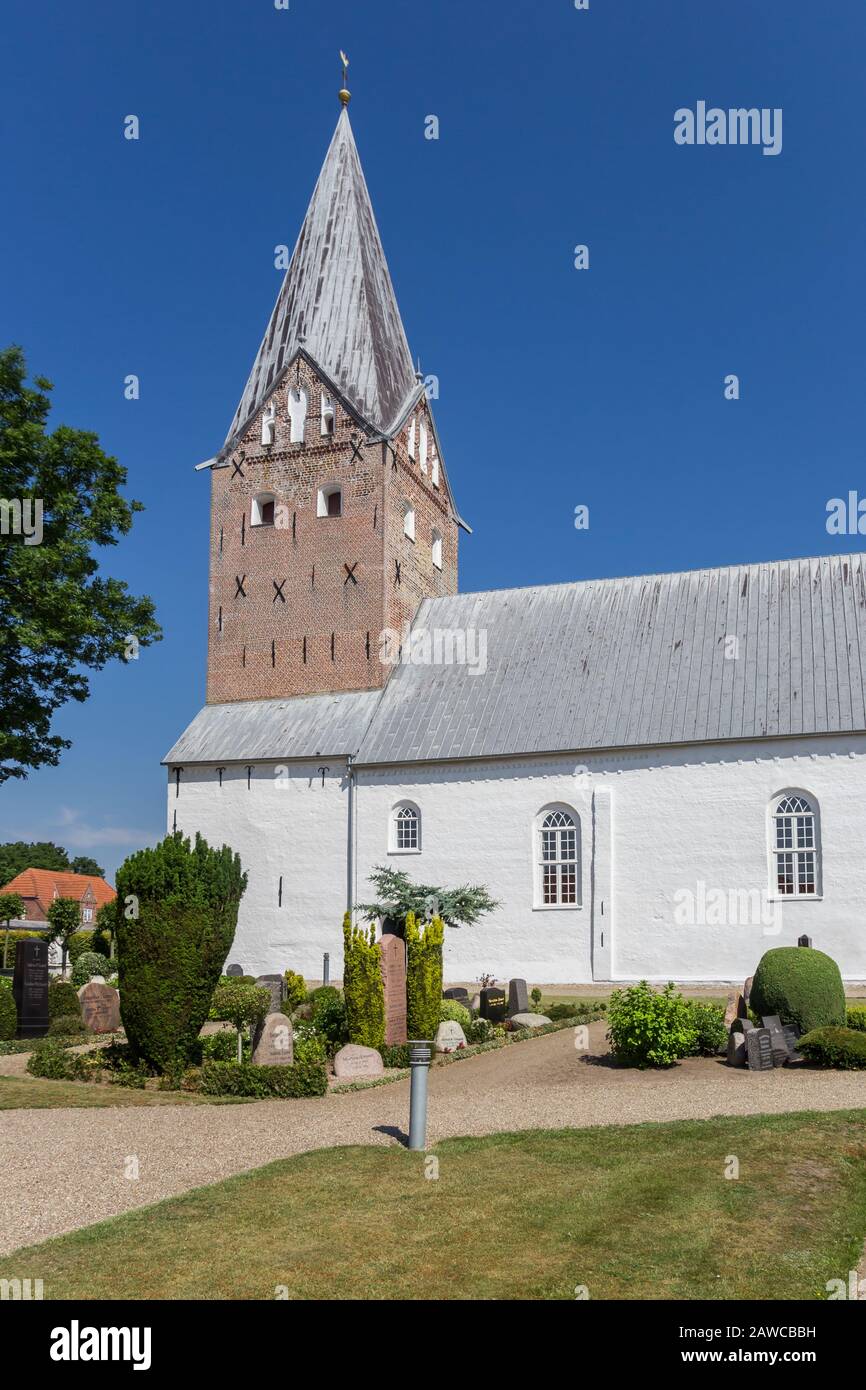 Danish cemetery hi-res stock photography and images - Alamy