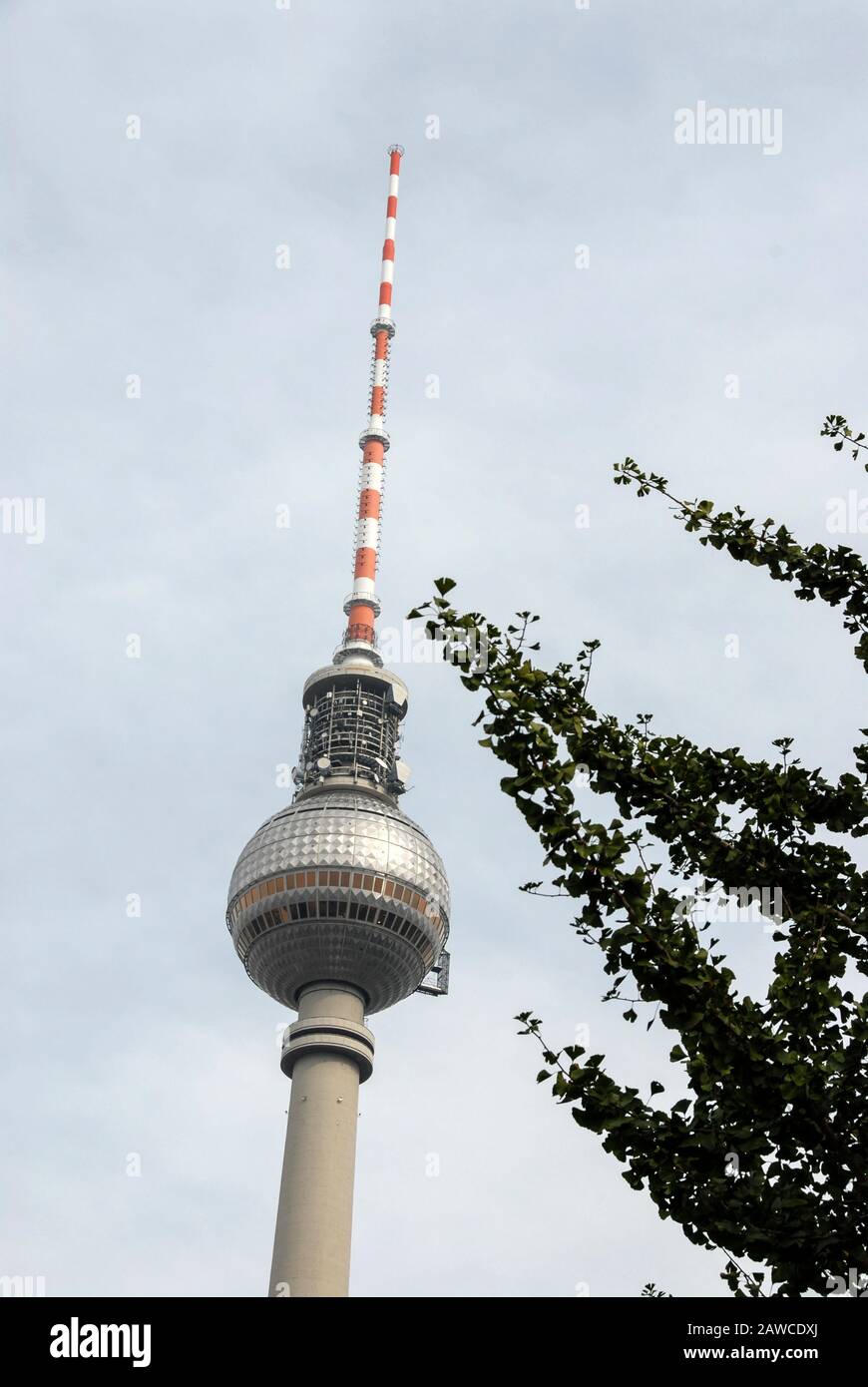 The Berliner Fernsehturm - 368m-tall television tower in Alexanderplatz ...