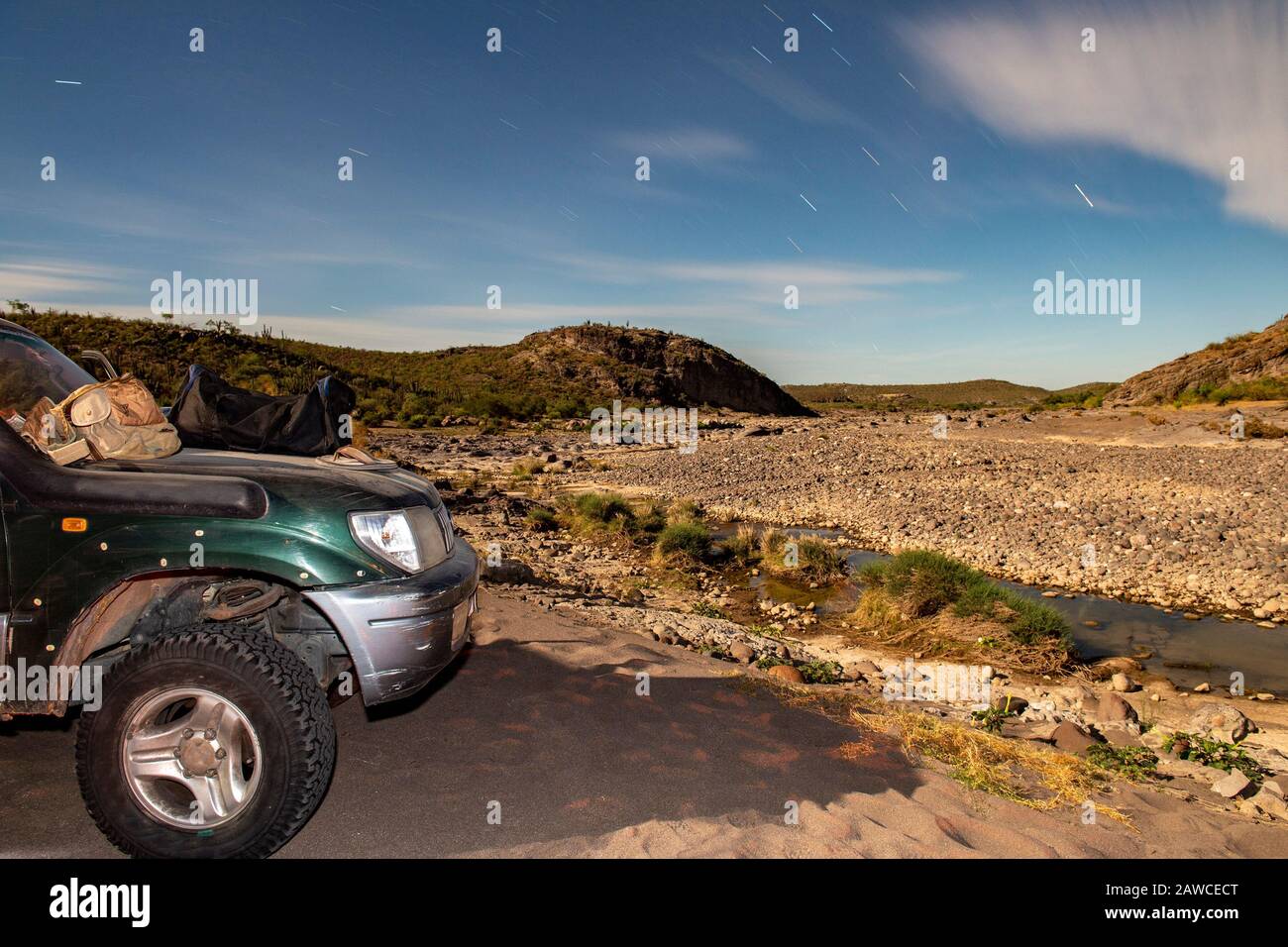 Night falling in the desert hi-res stock photography and images - Alamy
