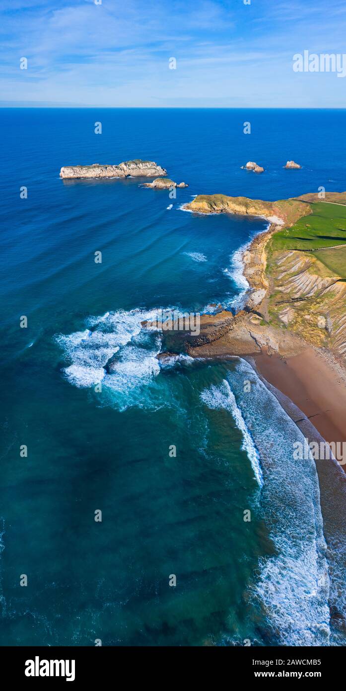 Los Caballos beach, Cuchia, Miengo Municipality, Cantabrian Sea ...