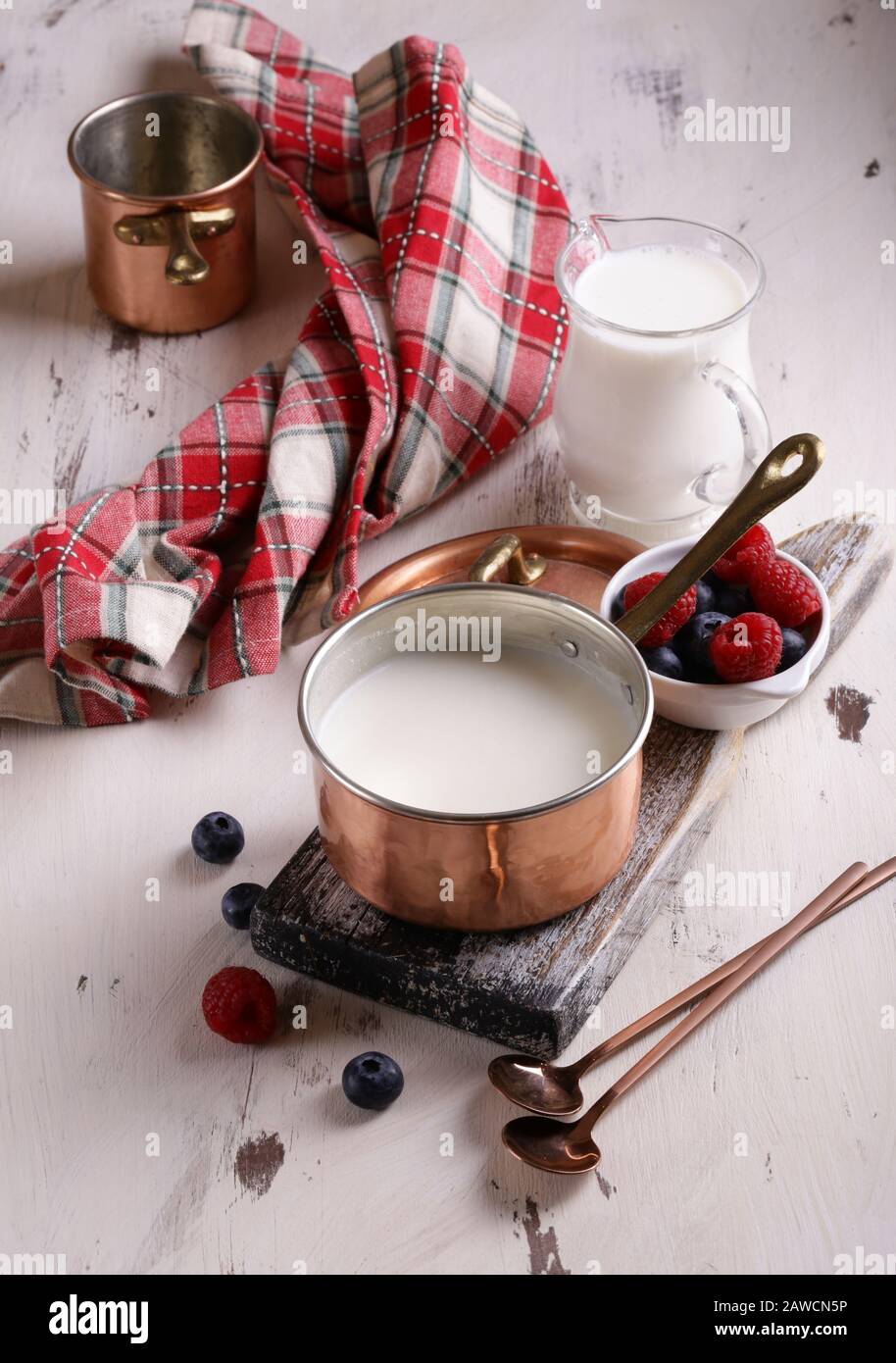 Cooked milk semolina porridge hi-res stock photography and images - Alamy