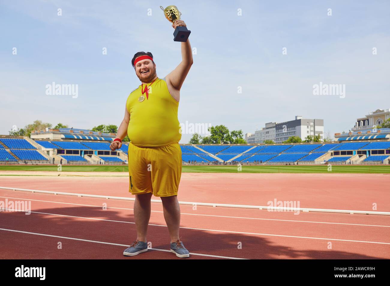 Fat man sport hi-res stock photography and images - Alamy