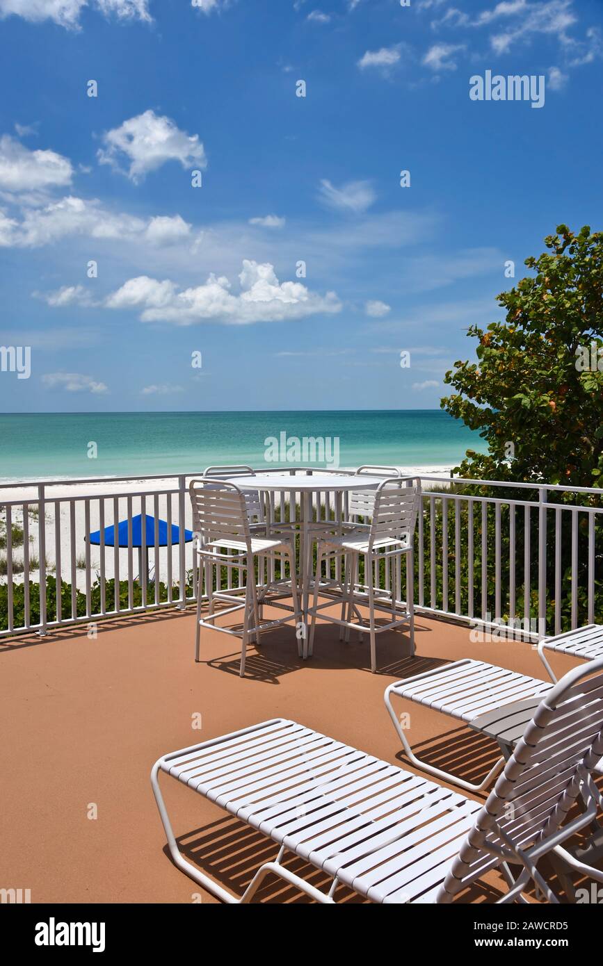 Large Patio overlooking beach on the Gulf of Mexico Stock Photo - Alamy