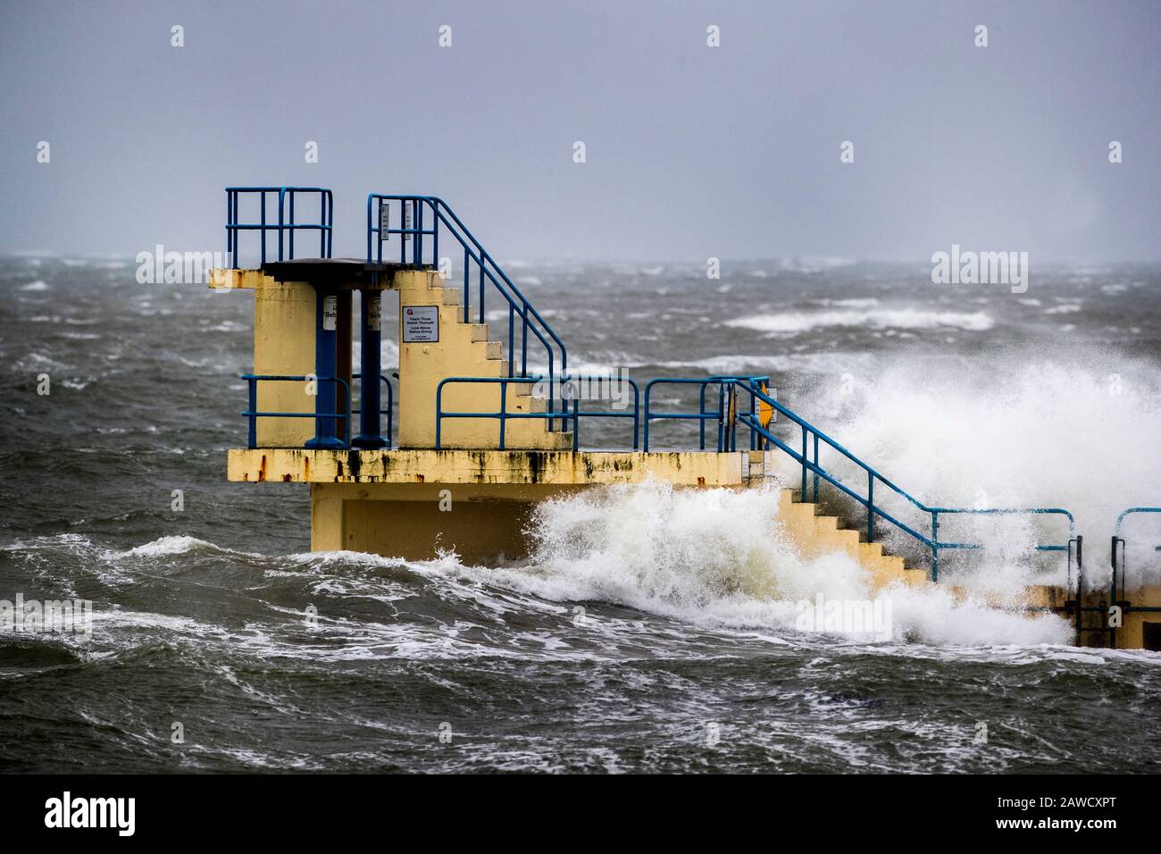 Blackrock diving tower hi-res stock photography and images - Alamy