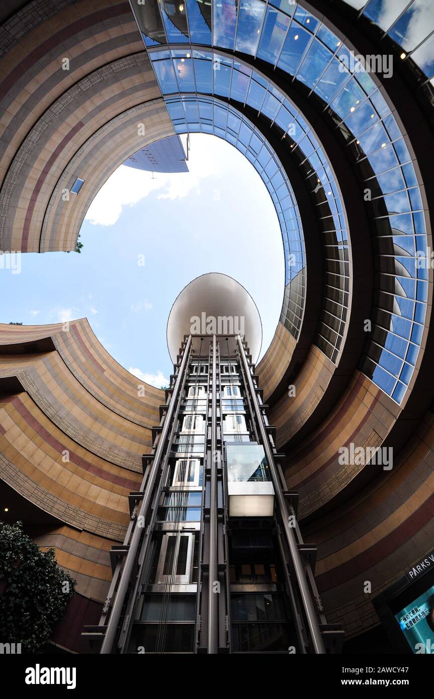 Japan osaka namba parks architecture hi-res stock photography and ...