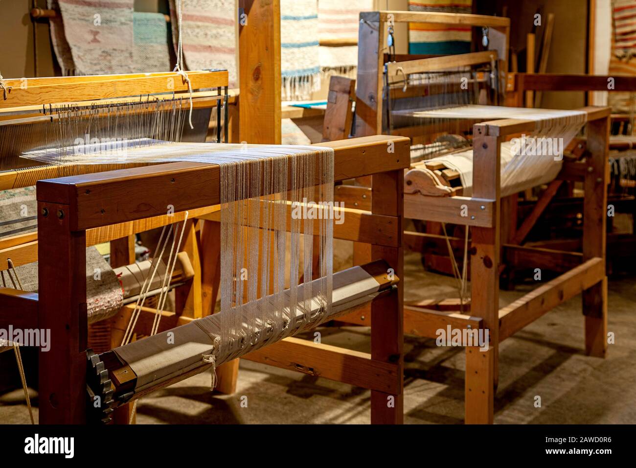Looms, Weaving Room, Hacienda de los Martinez, Taos, New Mexico USA ...