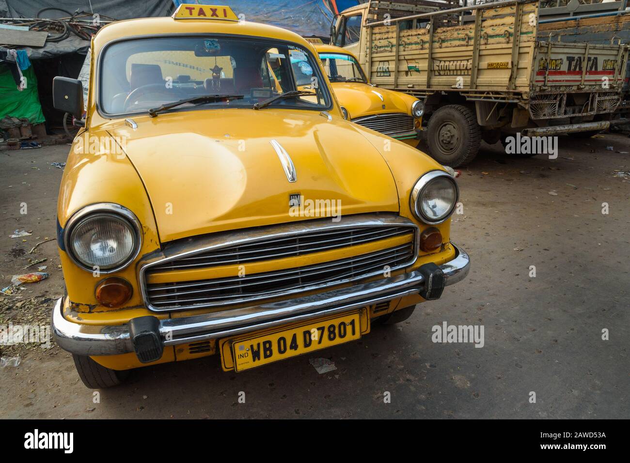 Vintage indian ambassador car hi-res stock photography and images - Alamy