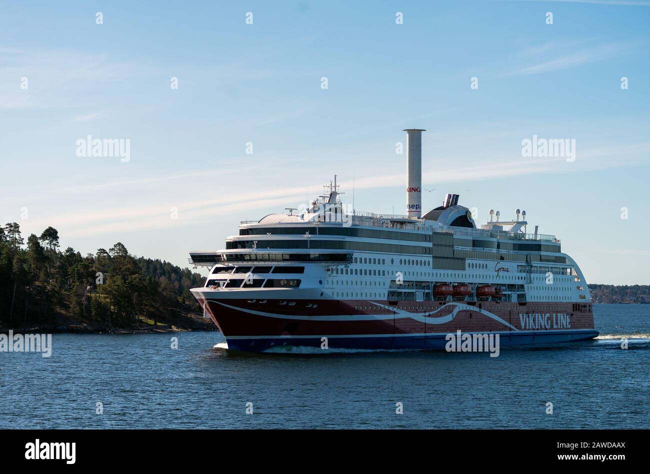 Viking grace ship hi-res stock photography and images - Alamy