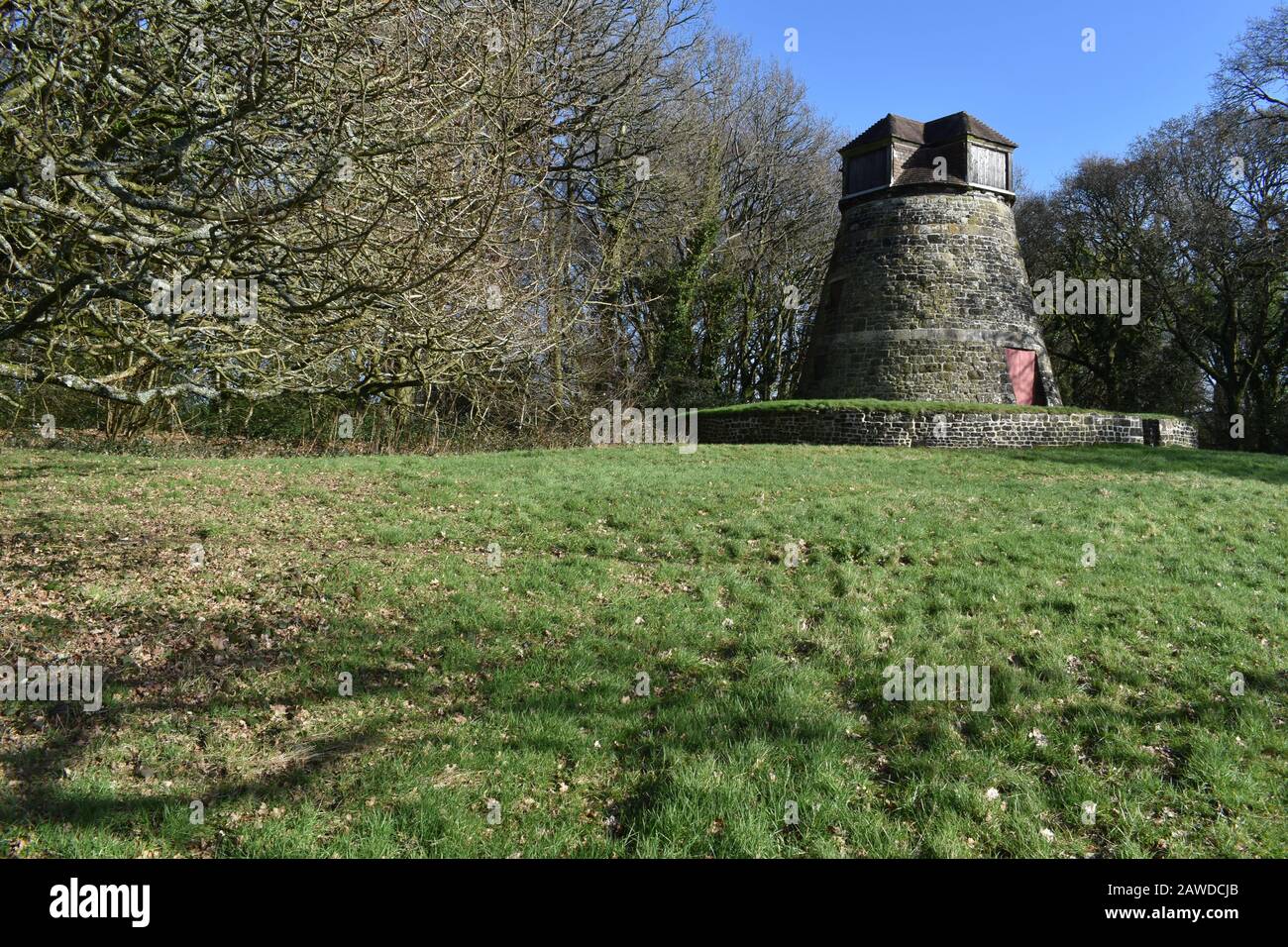 Old windmill at East Knoyle, Wiltshire, UK Stock Photo - Alamy