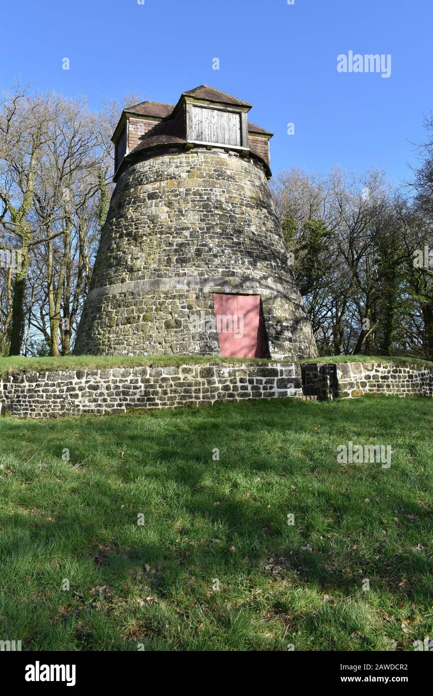 Old windmill at East Knoyle, Wiltshire, UK Stock Photo - Alamy