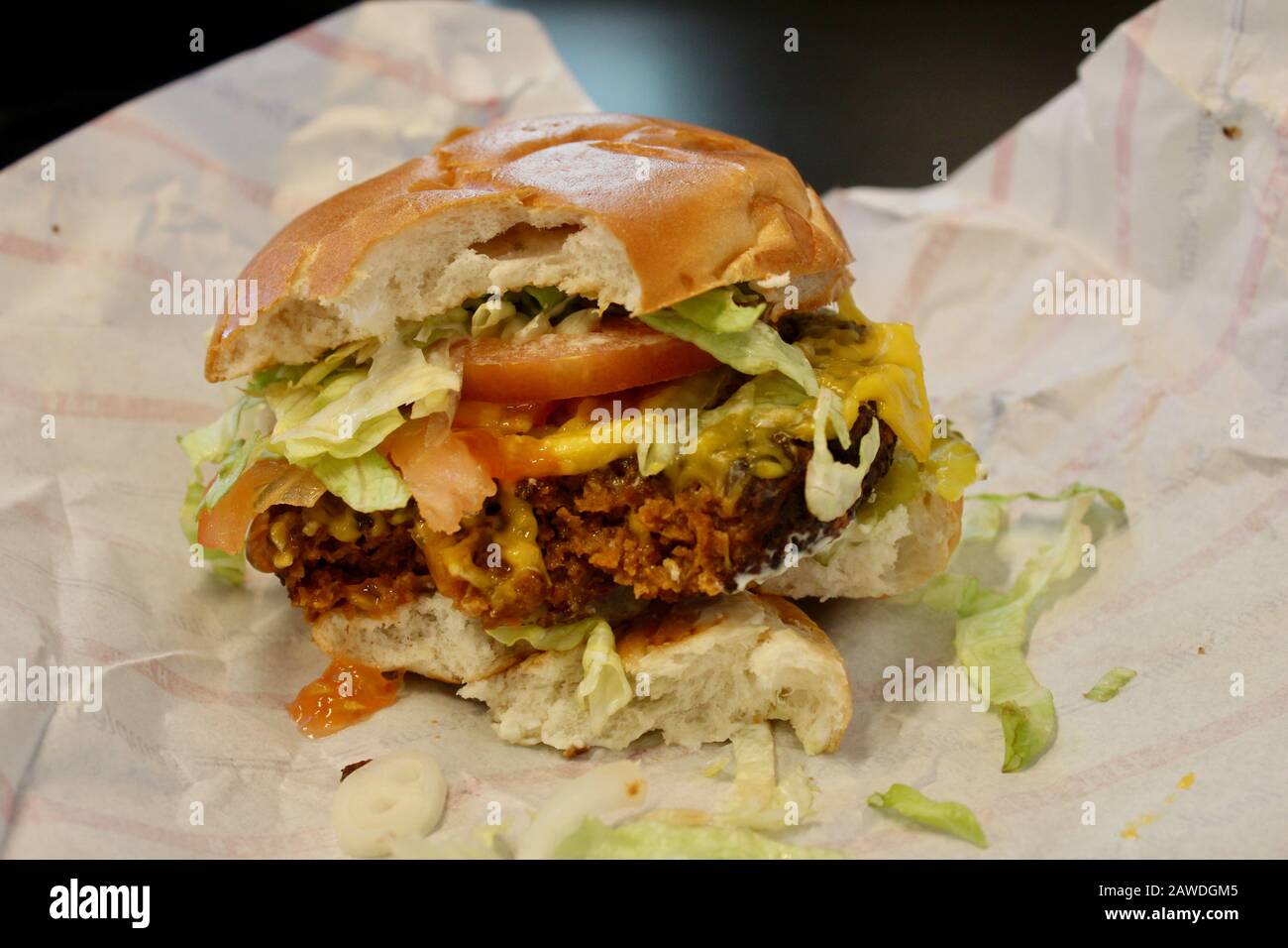 Half eaten chicken hi-res stock photography and images - Alamy