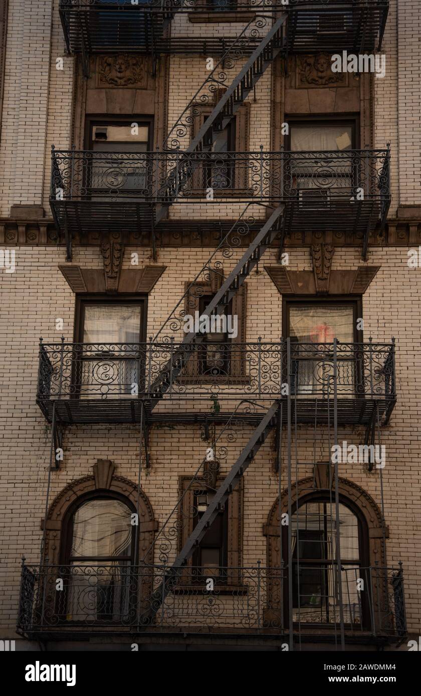 Portrait view NYC Apartment Building Stock Photo - Alamy