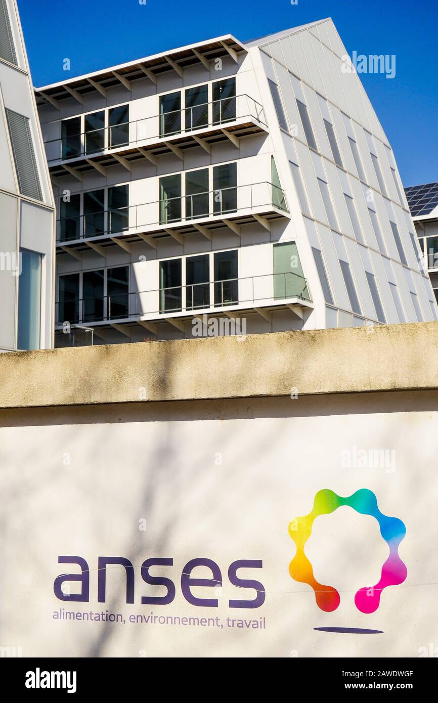 Anses laboratory, Lyon Gerland, France Stock Photo - Alamy