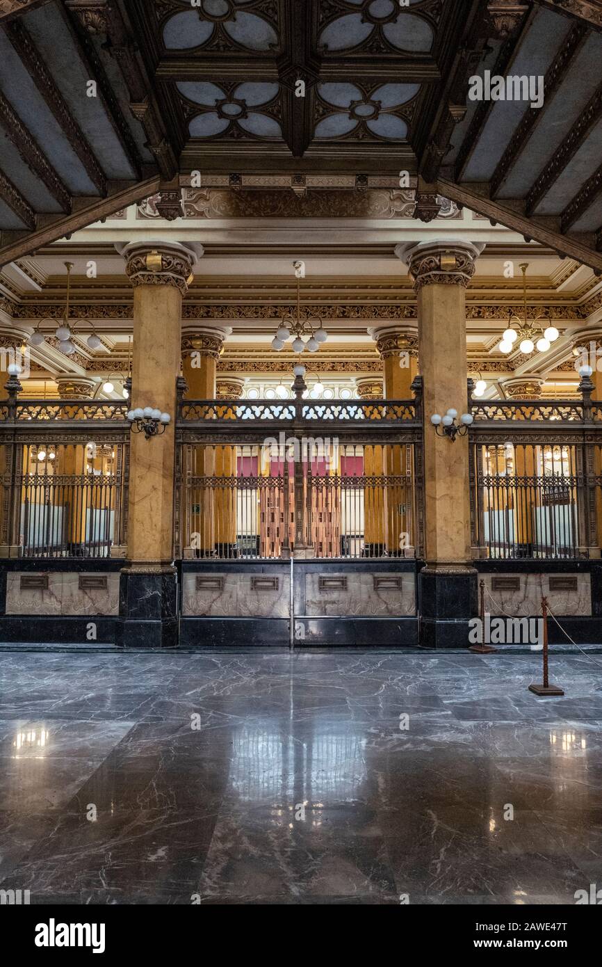 Palacio de Correos de Mexico old city post office in Mexico City ...