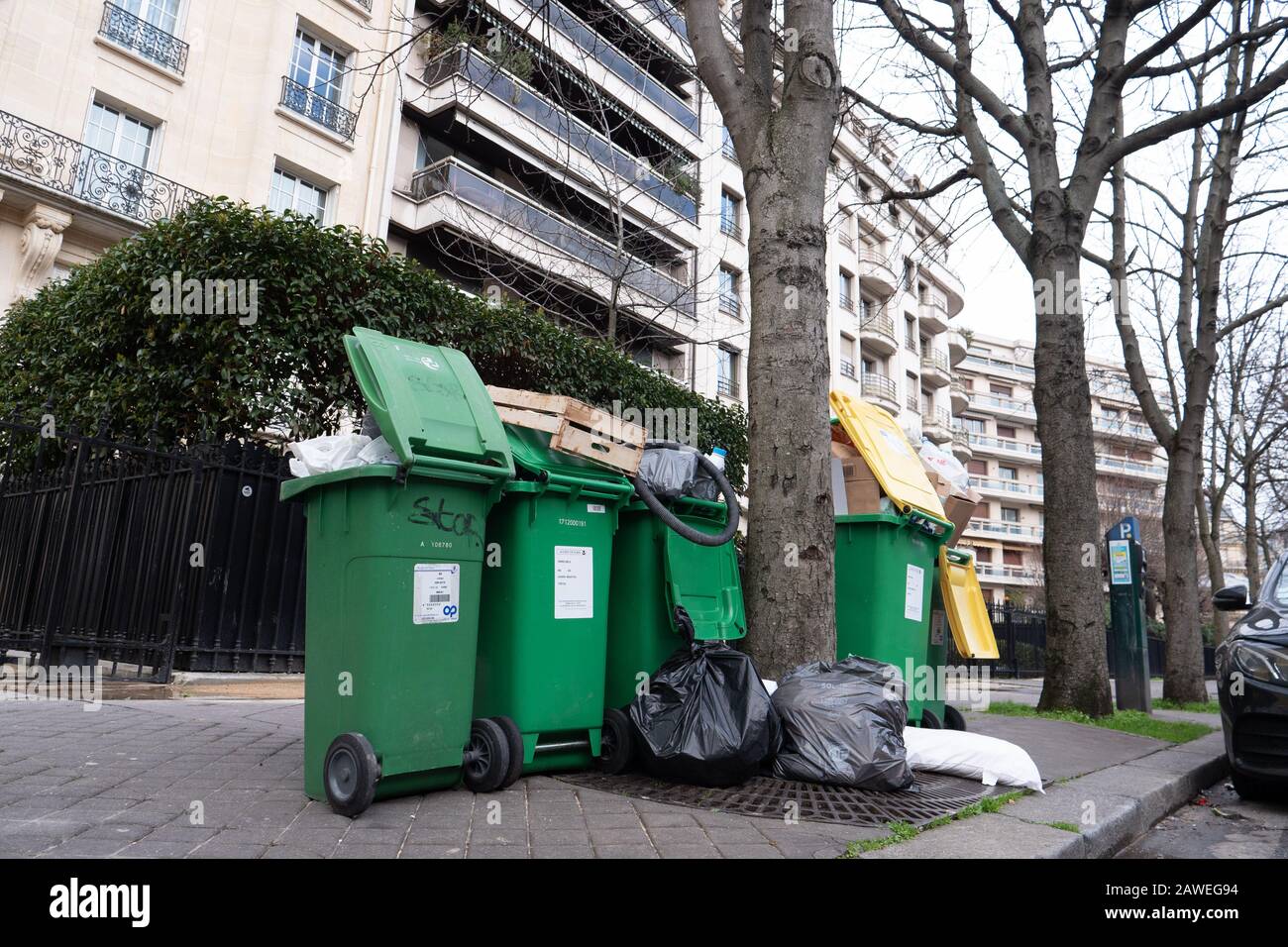 Paris, 4 February 2020. Accumulation of garbage in Paris after the ...