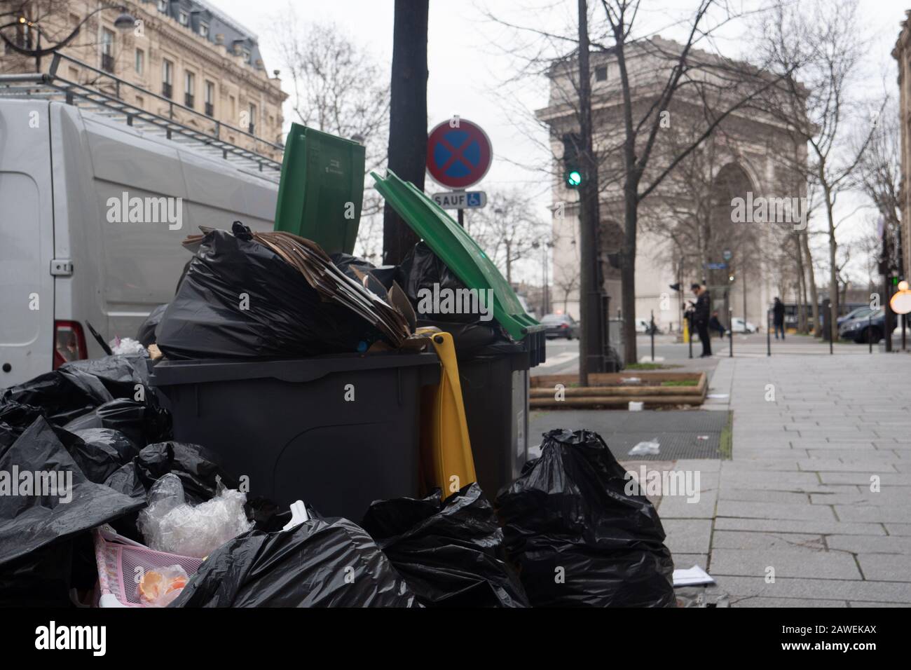 Paris, 4 February 2020. Accumulation of garbage in Paris after the ...