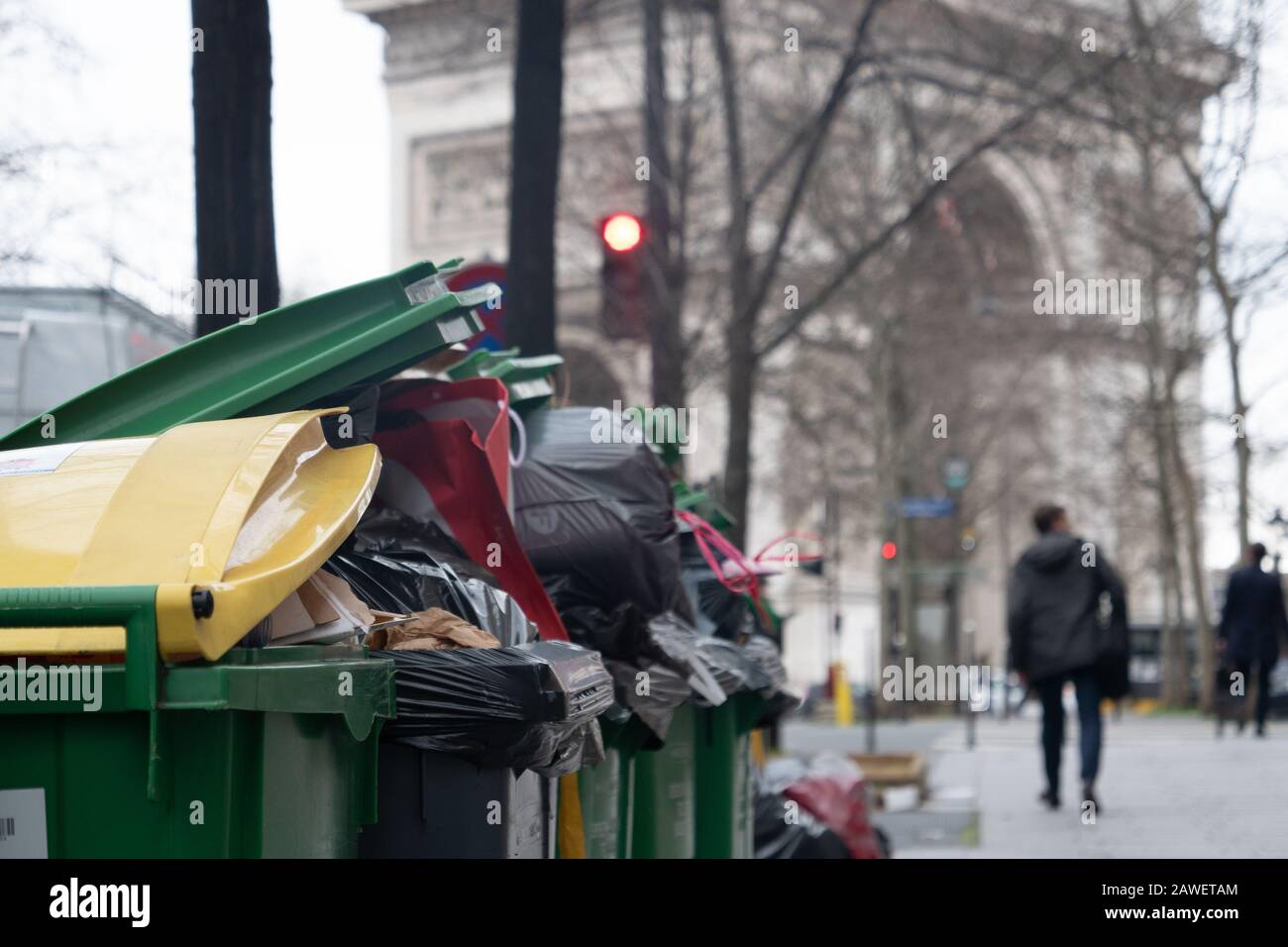 Paris february 2020 accumulation garbage hi-res stock photography and ...