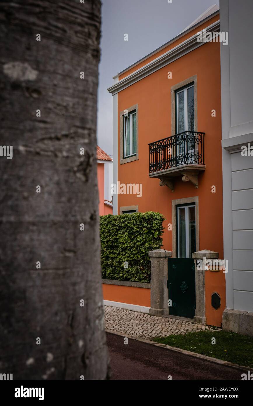 Traditional portuguese house hi-res stock photography and images - Alamy