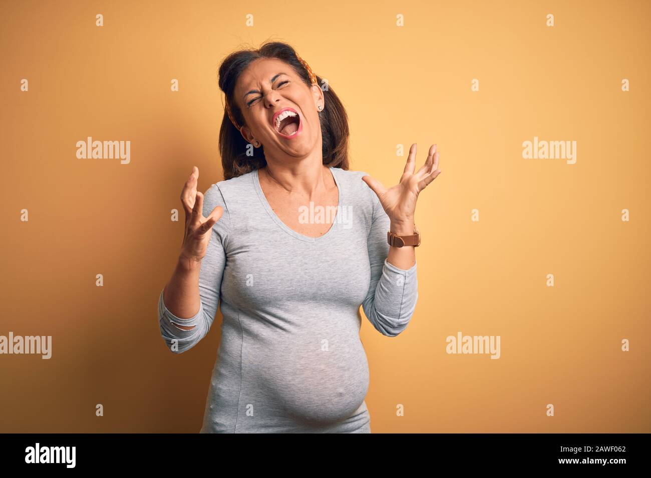 Woman pregnant unhappy senior hi-res stock photography and images - Alamy